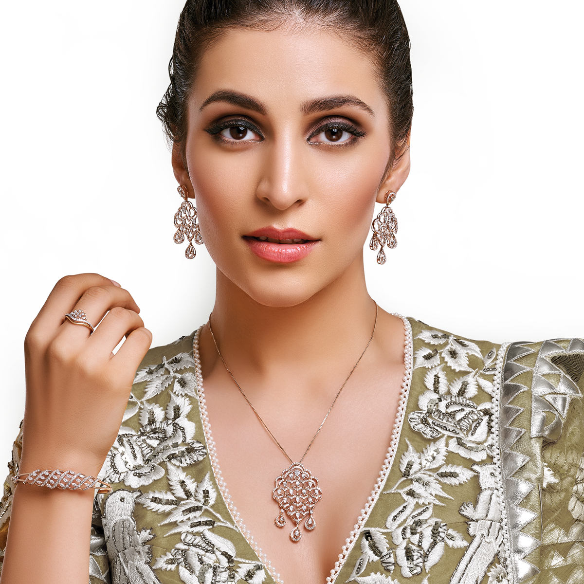 Malani 3.84ctw VVS FG Diamond Pendant Set in 18K Rose Gold